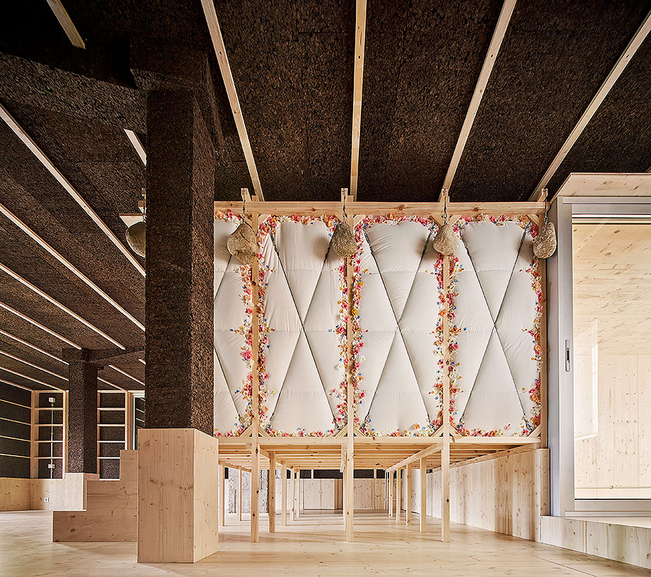 TAKK architecture proyecta La Casa del Día Después