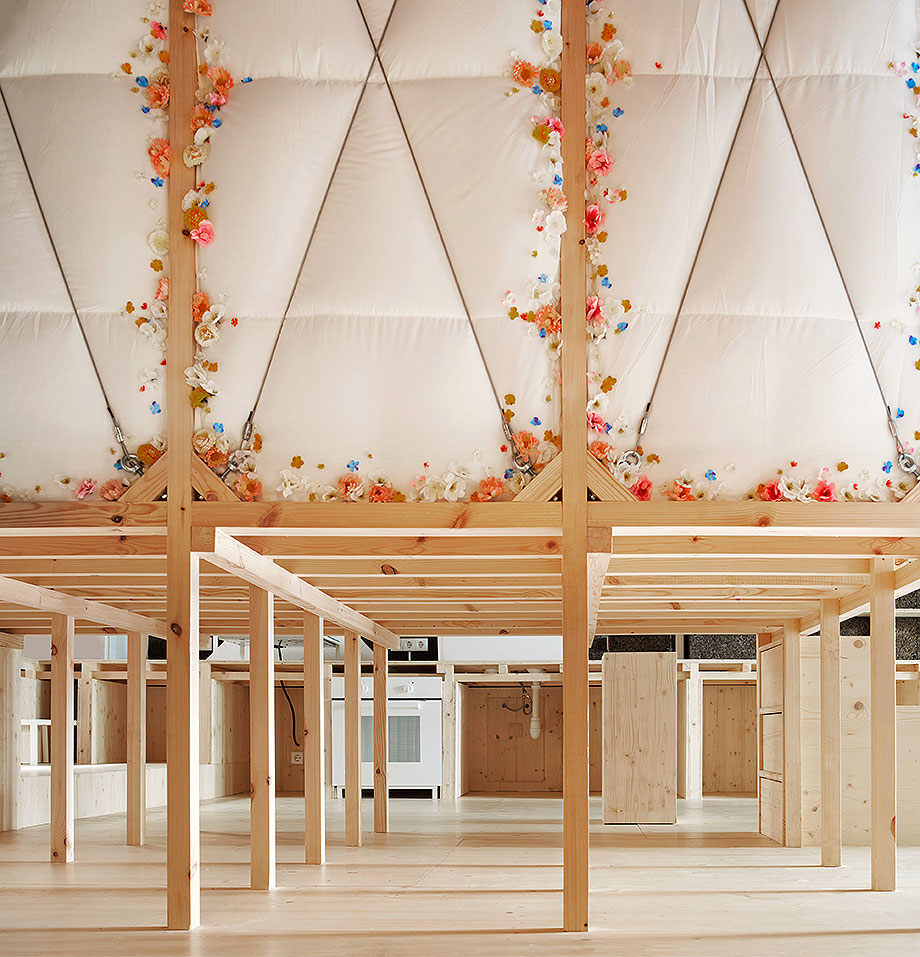 TAKK architecture proyecta La Casa del Día Después