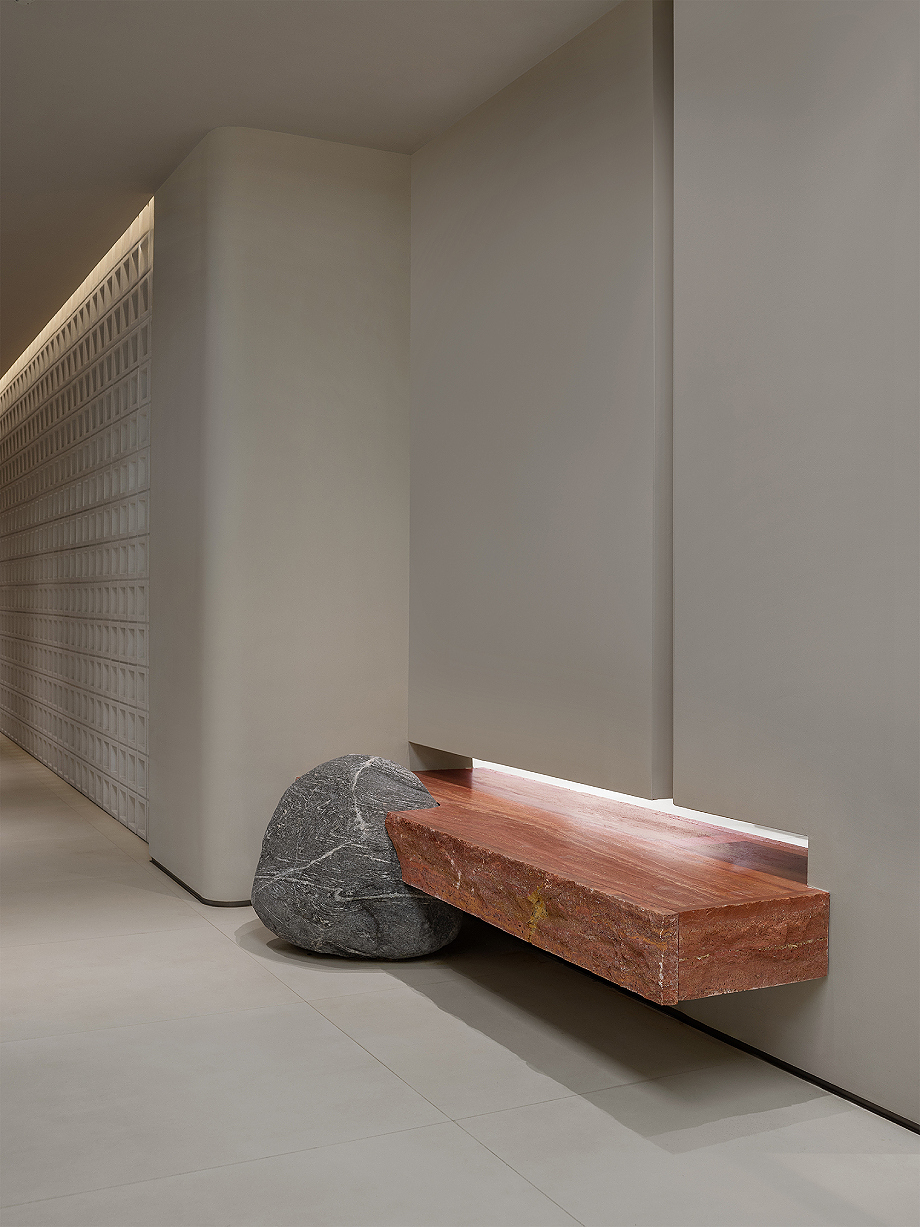 Showroom y oficinas de H.DIJIN por LubanEra·Design
