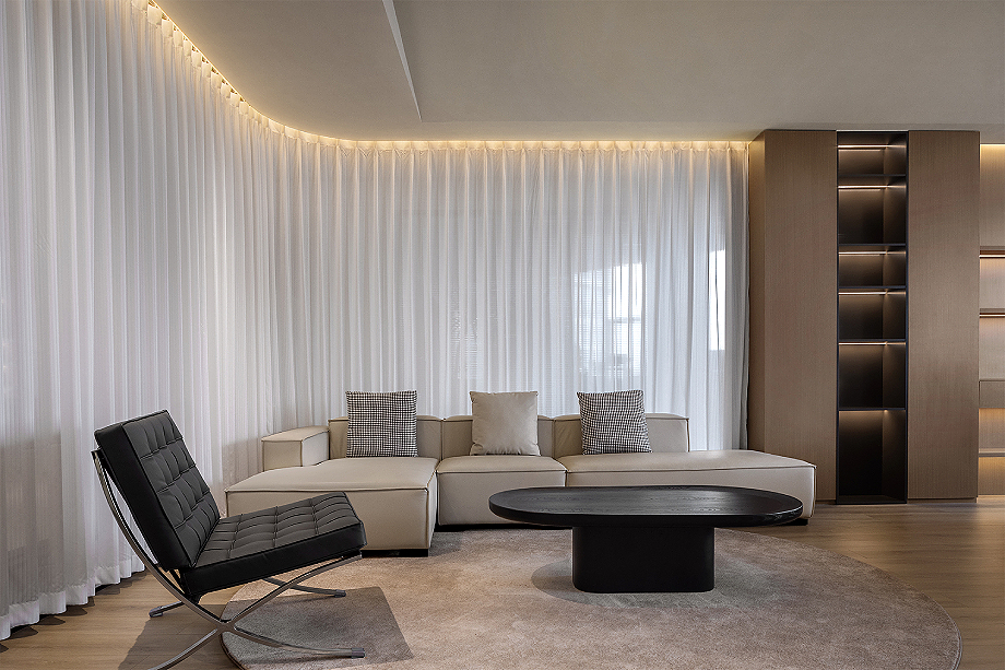 Showroom y oficinas de H.DIJIN por LubanEra·Design
